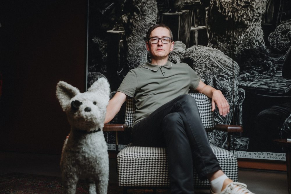 'A.I.C.C.A', el perro robot de Mario Klingemann performa en el Espacio ...